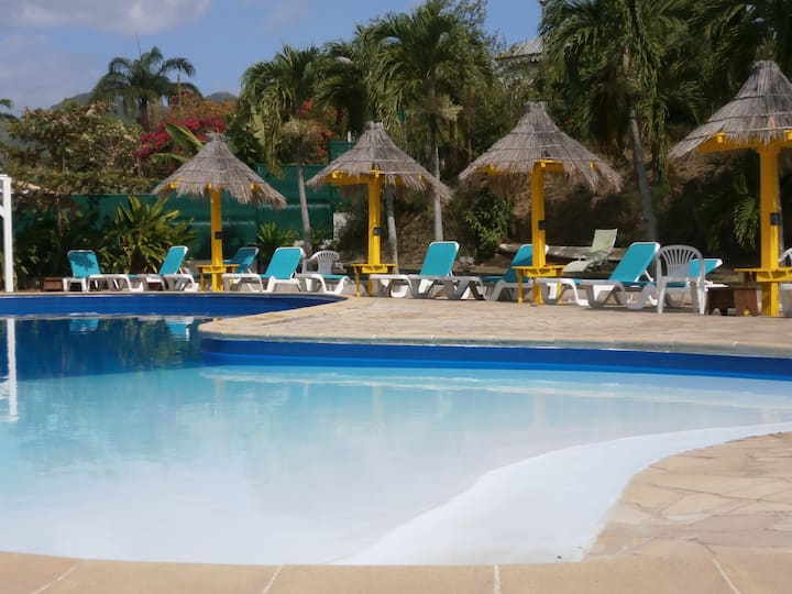 Studio à 500 M De La Plage, Accès Piscine - Martinique