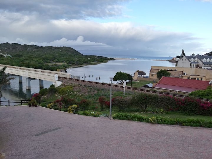 Hartenbos's Secret Gem - Villa Melinda - Mossel Bay