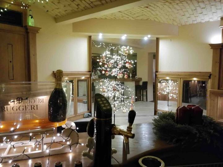 Bar Im Zentrum Von Amstetten - Amstetten