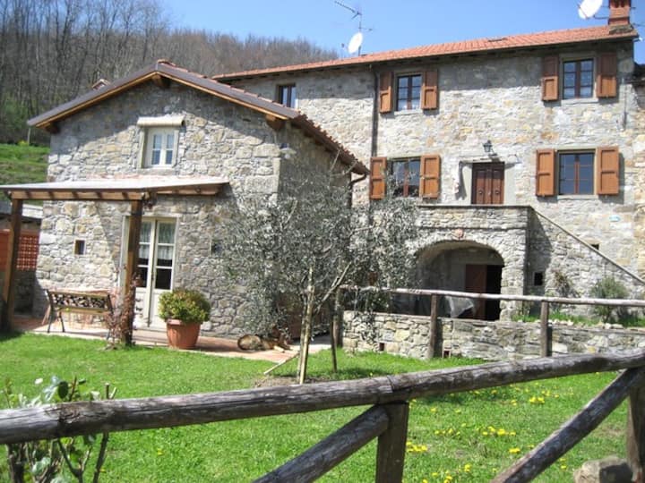 Bagni Di Lucca - Charming Tuscan House With Mountain Views - Wifi And Small Pool - Abetone