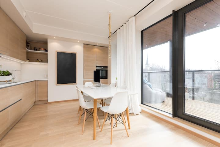Modern Kalamaja Flat With Terrace - Tallinn