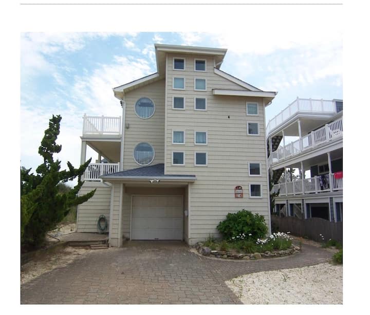 Weiss Family Beach House - Beach Haven, NJ