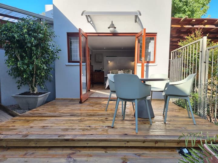 Forest & Pine Deck Unit - George