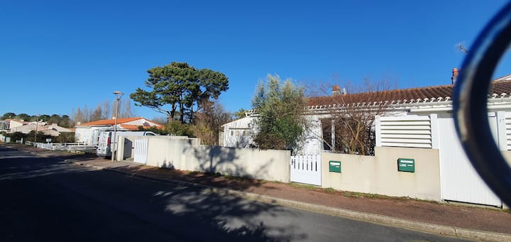 Agréable Maison De Vacances Entre Mer Et Centre - Bretignolles-sur-Mer