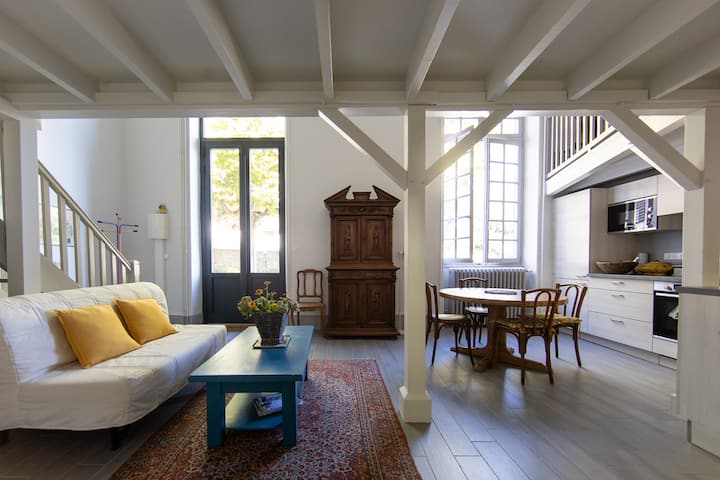 Appartement Privé Dans  Une Maison De Caractère 3* - Morestel