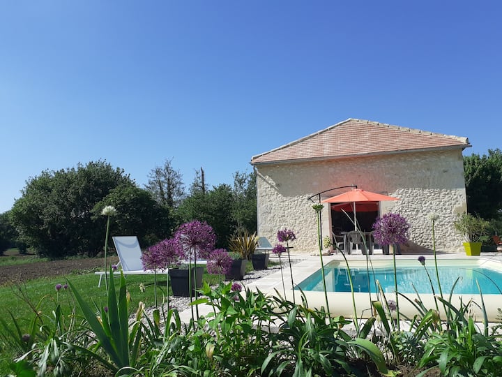 Le St Sib : Gîte à La Campagne Pour 6 Avec Piscine - Biron