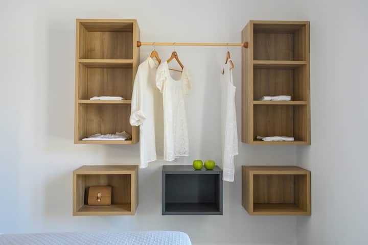 10 Best Luxury Villas In Milos, Greece - Updated 2024 | Trip101