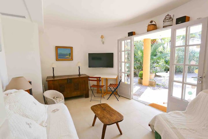 Appartement Avec Jardin Accès Plage De La Nartelle - Sainte-Maxime