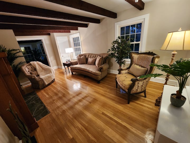 Oasis - Bensalem, PA