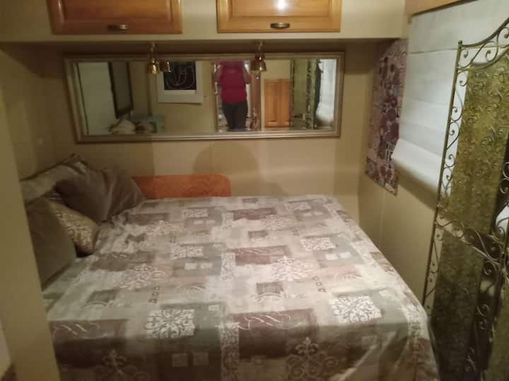 Delightful Desert Getaway - Palm Springs, CA