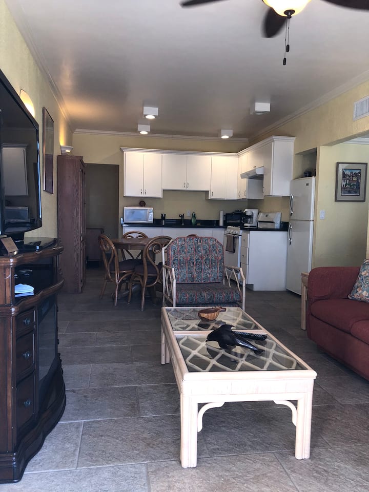 Oceanfront La Paloma Resort #28, Budget Friendly! - Rosarito
