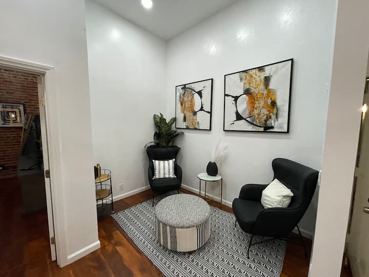 Stylish/spacious 1br/1ba - Coronado, CA