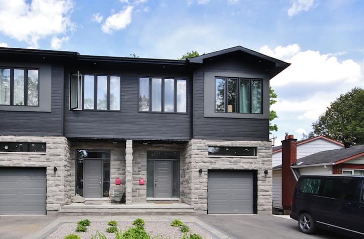 Newly Renovated 2 Bdrm With Parking - Ottawa