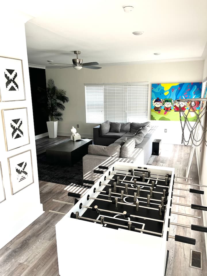 Modern 3 Bedroom Town House In Wmidtown Atlanta - Atlanta, GA