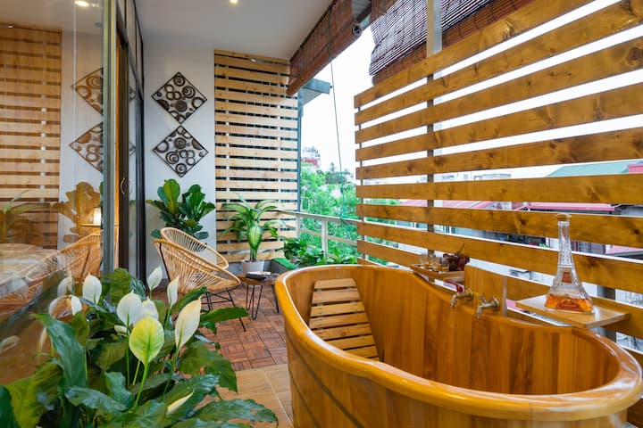 Rooftop*4br*duplex Apt*hinoki Bathtub*3min To Lake - Hanoi