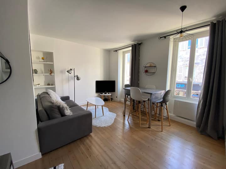 Appartement à Deux Pas Du Marché Central - La Rochelle