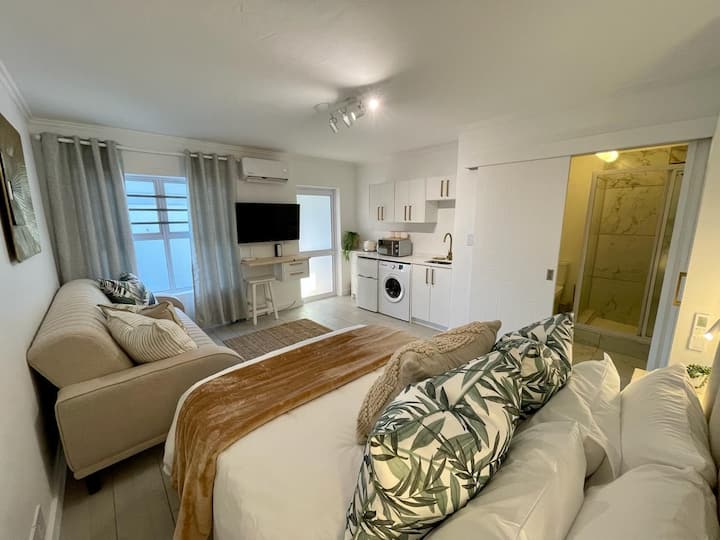 Knysna Studio Luxury Escape At Headsview! - Knysna