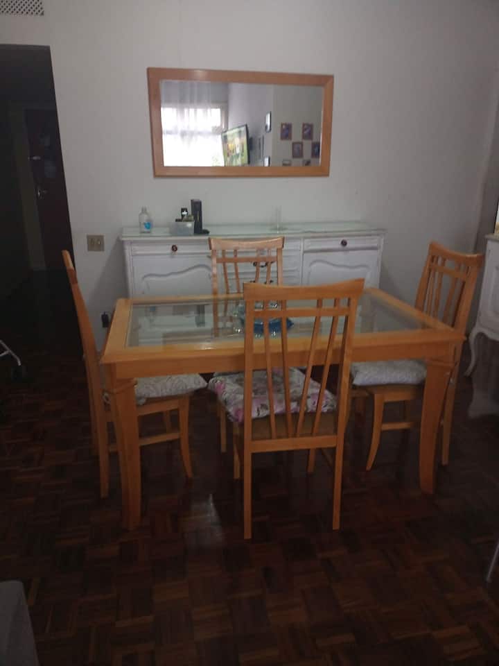 Quarto Aconchegante No Leme Perto Da Praia - Rio de Janeiro