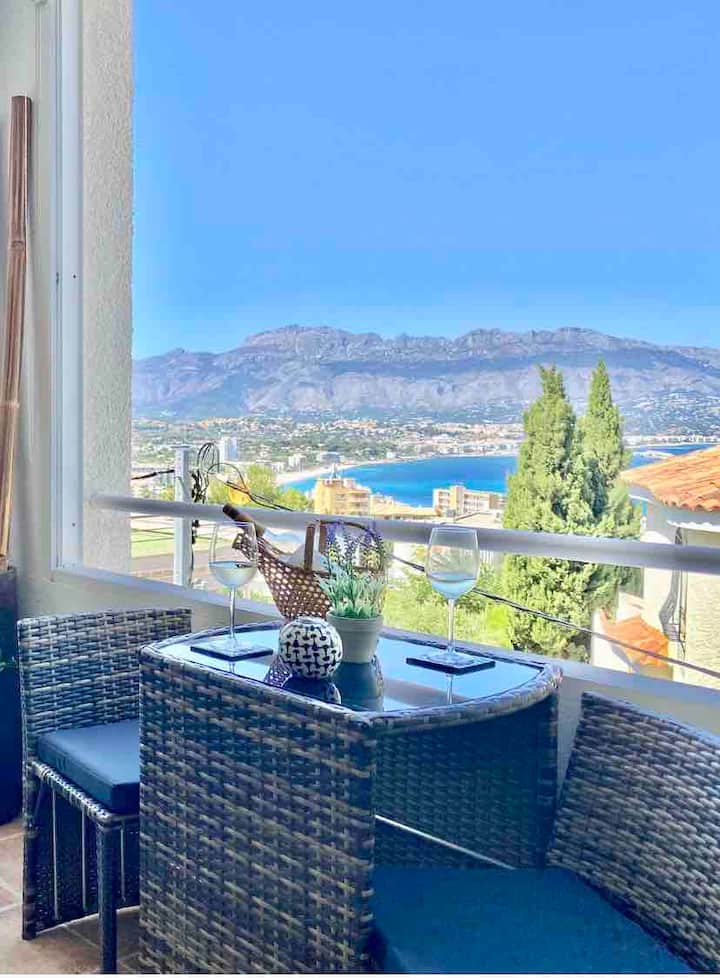 Naturaleza Y Vistas Al Mar Junto Al Parque Natural - Altea