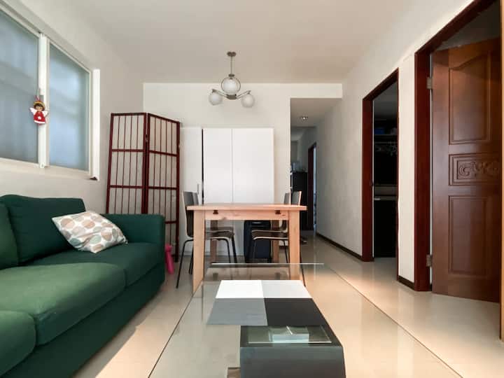 Comfortable 2 Bdr Apt - 3min Walk Domgmen Mrt - Taipei