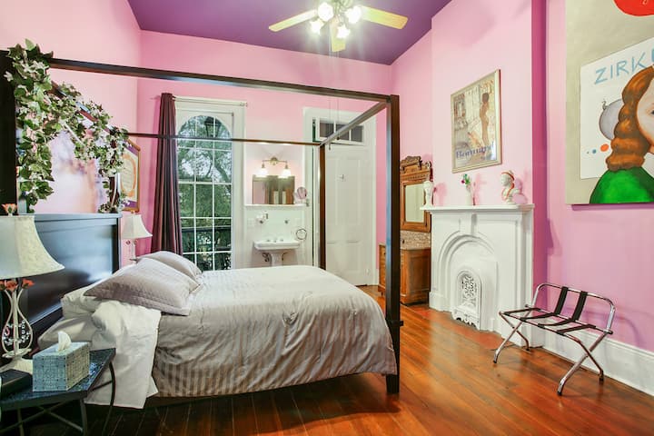 Clio Suite - La Belle Esplanade - New Orleans, LA