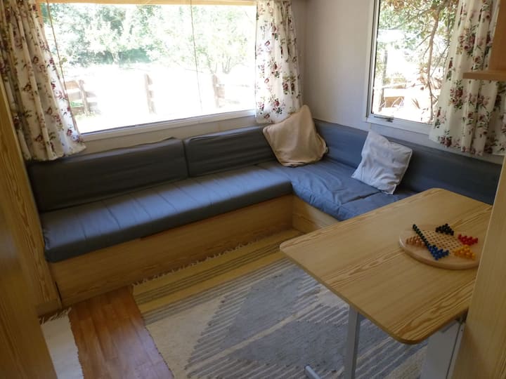Gîte Cabane Saloon En Ardèche - Les Vans