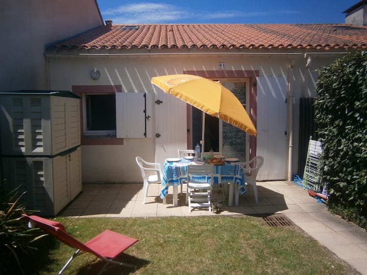 Maison à 700m De La Plage - Olonne-sur-Mer
