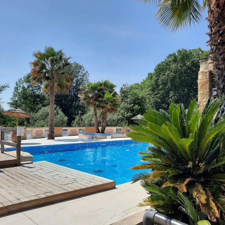Location Mobil Home Climatisé Dans Camping Hyeres - Cuers