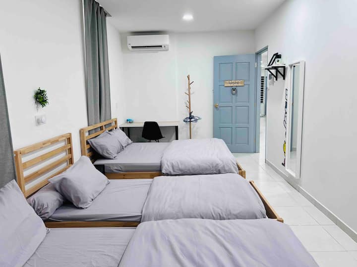 Cloud Homestay Muar店屋式民宿 适合5～8人住 - Muar