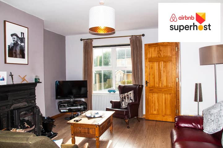Clean Warm + Comfortable Town Centre Free Parking - Letterkenny