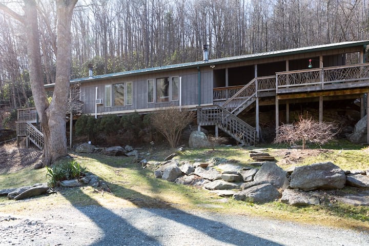 Boone Cabins | House and Cottage Rentals | Airbnb