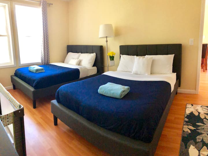 Beautiful Modern 2b/1ba W Laundry & Parking - Daly City, CA