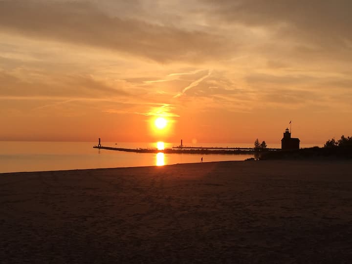 Absolutly Amazing Beachfront House - Holland, MI