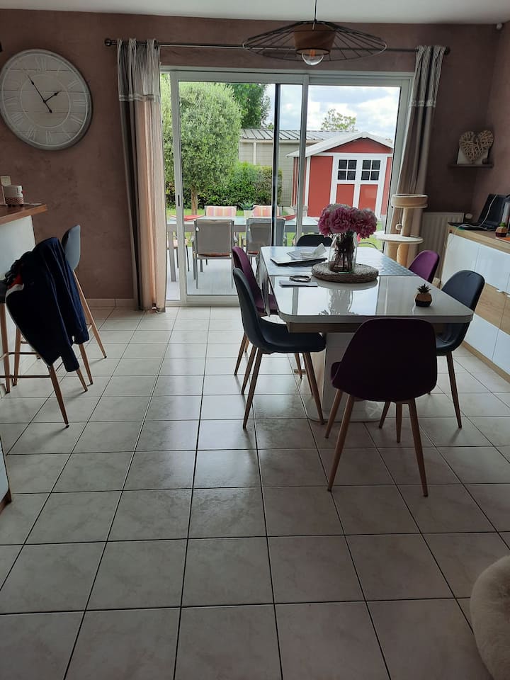 3 Chambres à Louer Circuit 24h - Arnage