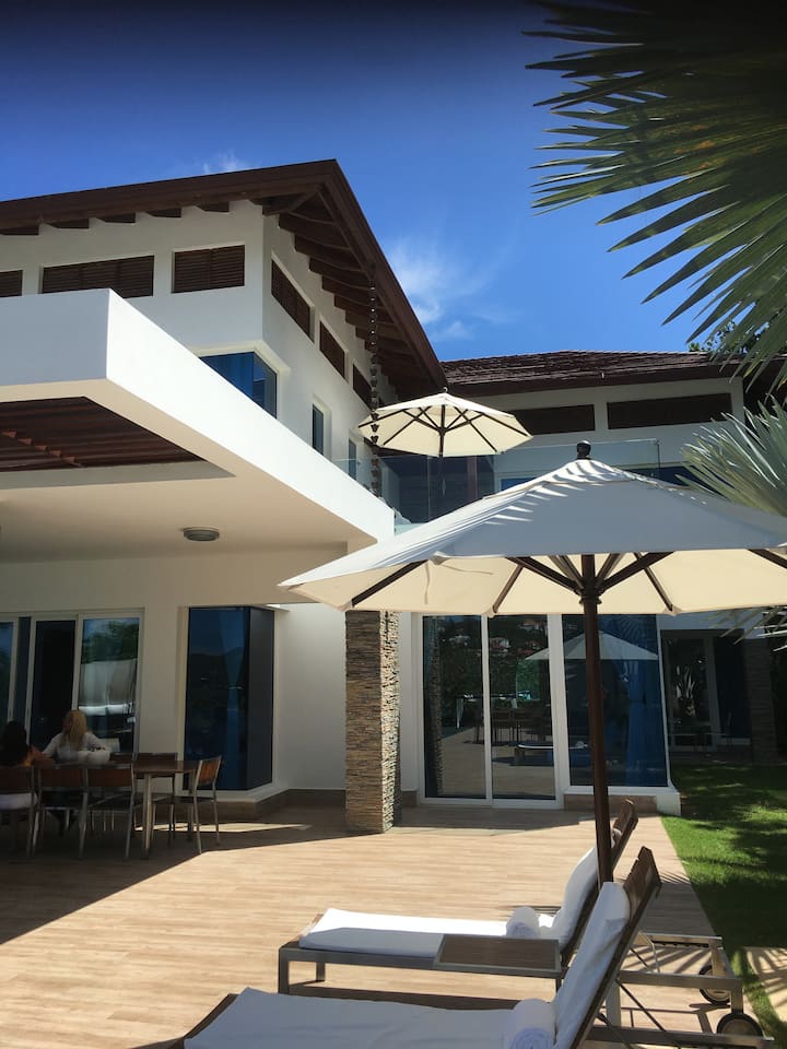 Being In Paradise - Punta Cana