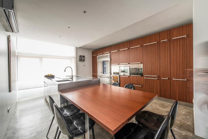 Amazing Luanda Oasis Luxury Home!!! - Luanda