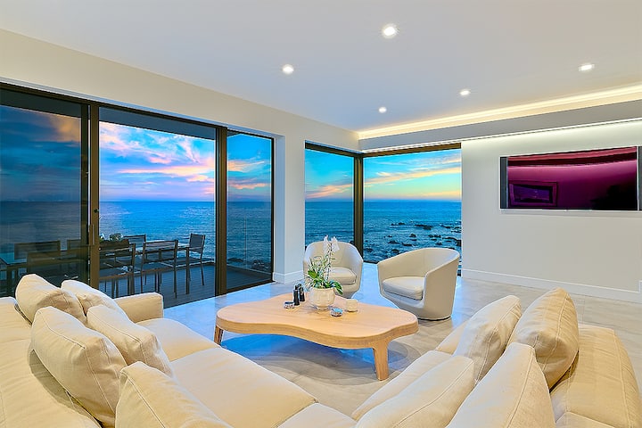 *Malibu Beach Villa* - Oceanfront - Malibu, CA
