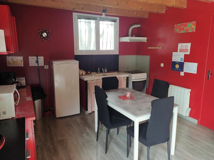 Agréable P2 Dans Une Villa Au Calme - Montpezat