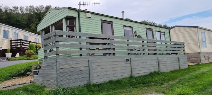 C7. Spacious 2 Bedroom Mobile Home - Aberystwyth