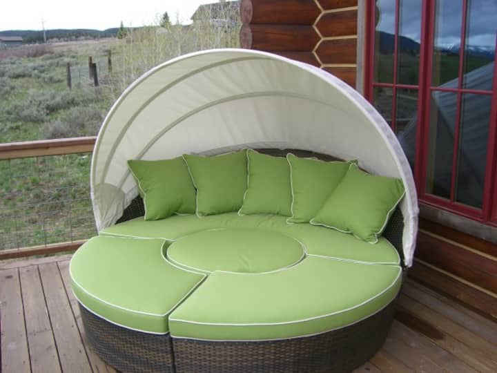 X - West Yellowstone, MT