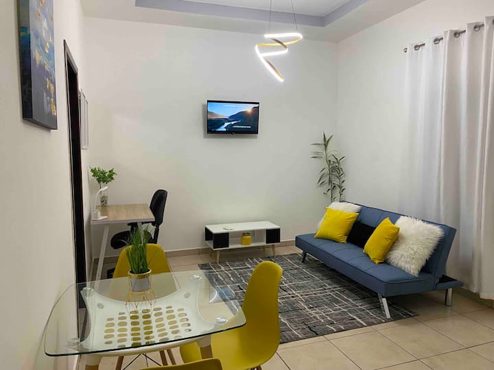 Garden House Apartment - Departamento de Cortés