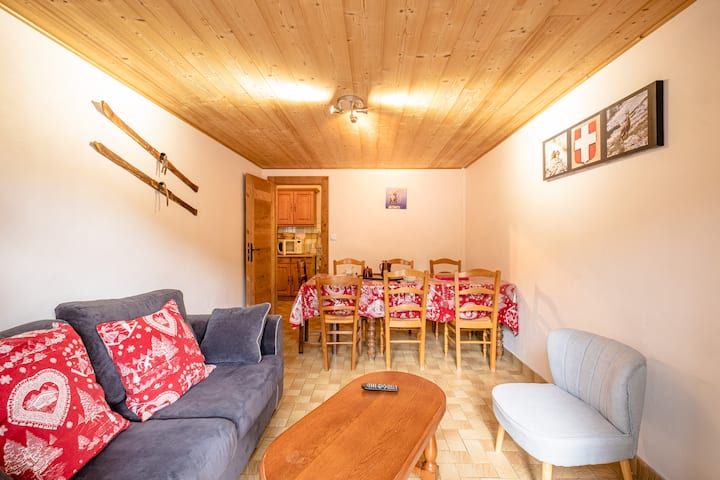 Appartement De 4 Personnes En Centre Ville - 모흐진느