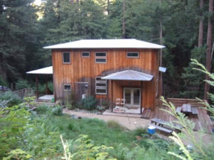 Redwood Retreat W/private Entrance - Occidental, CA