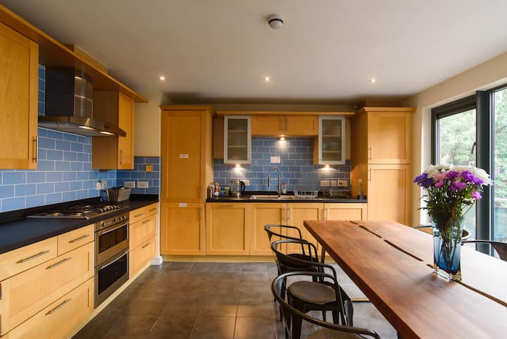Fab Ensuite Double, Harbour & Breakfast - Bristol