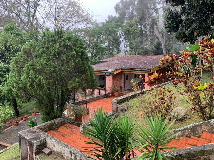 Casa De Campo En La Mesa. Relajación Y Naturaleza - La Mesa