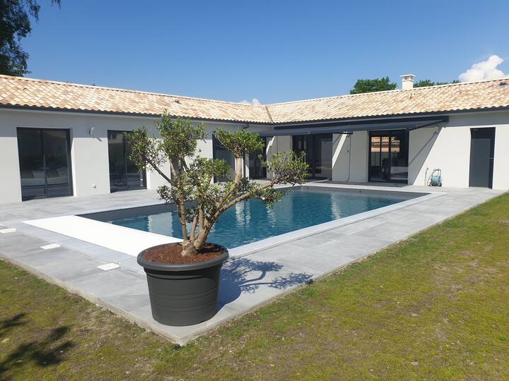 Villa With Swimming Pool Near Lac D'hourtin - Hourtin