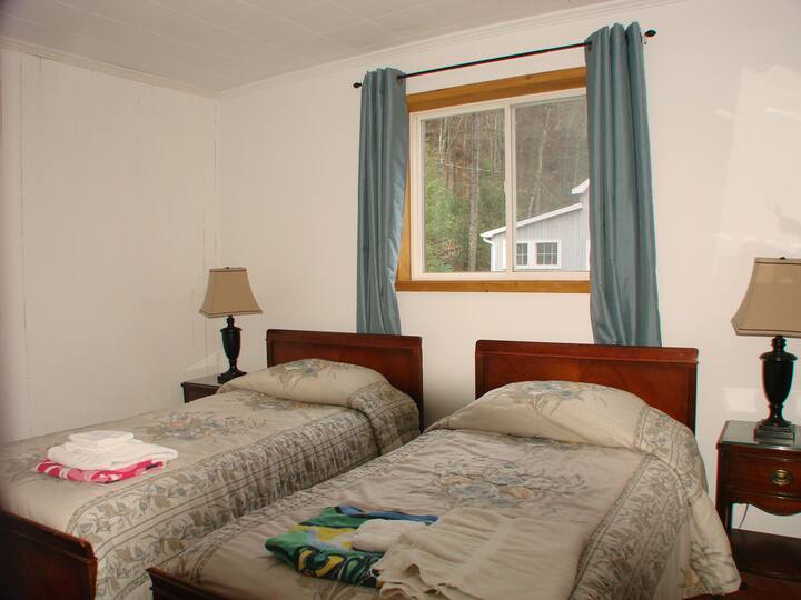 10 Best Airbnb Vacation Rentals In Coaticook, Canada - Updated 2024 ...