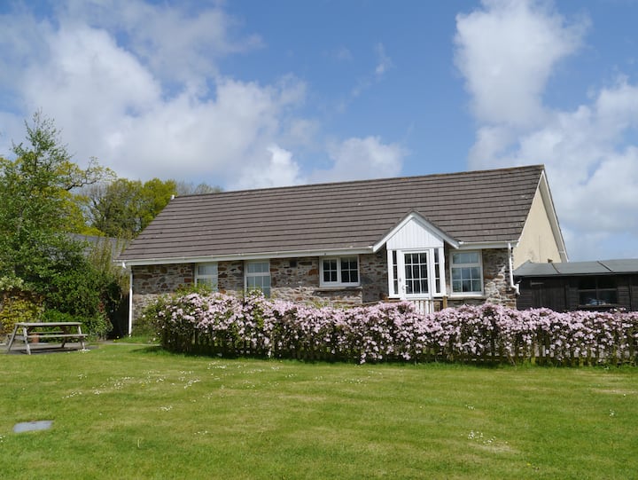 Leeside Cottage - Idyllic Rural Hideaway - Holsworthy