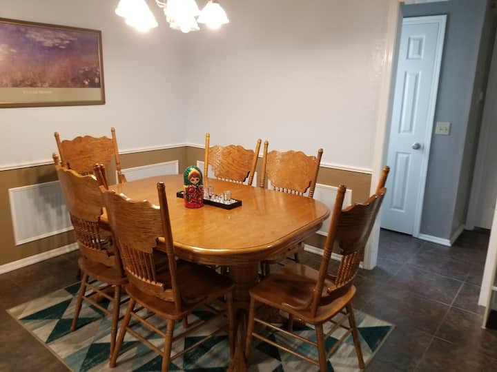 Direct Entry To Private Room With Private Bathroom - Edmond, OK
