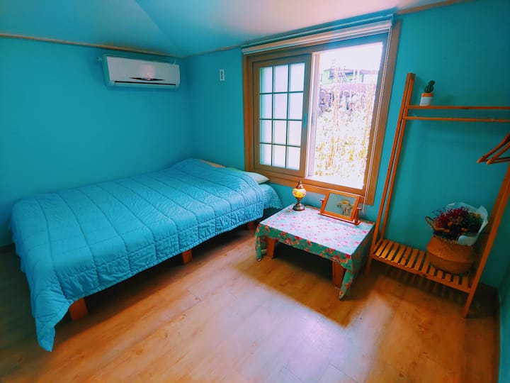 월정리바다 바로앞 아늑한 제주옛집 (중세미) - Jeju